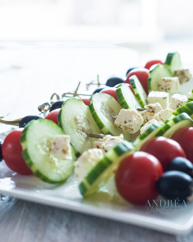 Greek buffet: 9 recipes and time table