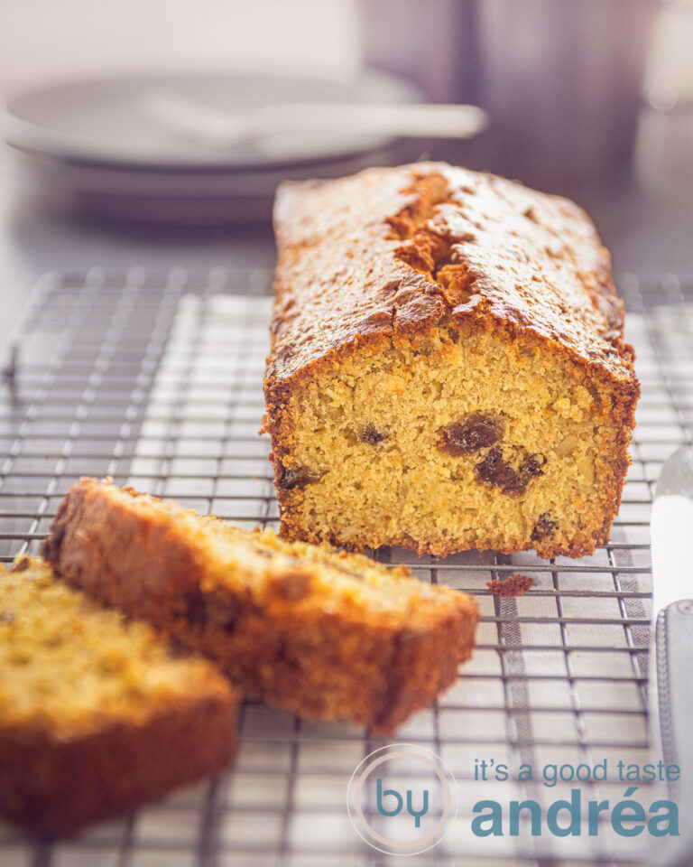 Granola Cake Recipe - By Andrea Janssen