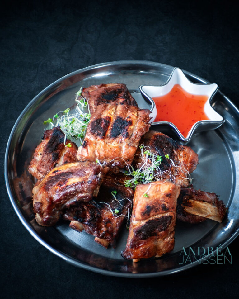 American style BBQ: Honey Bourbon BBQ spare ribs - By Andrea Janssen