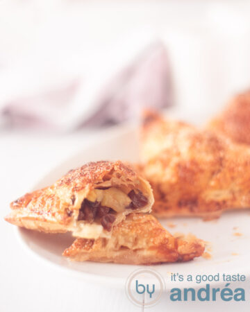 Appelflappen (Dutch Apple Turnovers) - By Andrea Janssen
