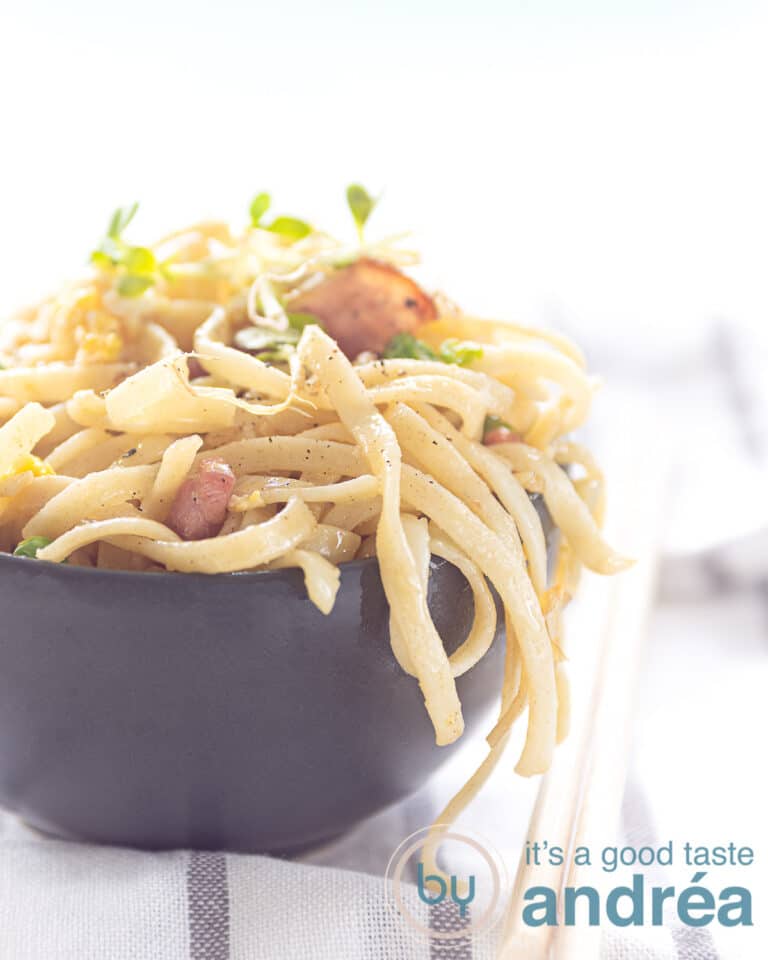 Bami Goreng with Egg and Ham (Dutch) - By Andrea Janssen