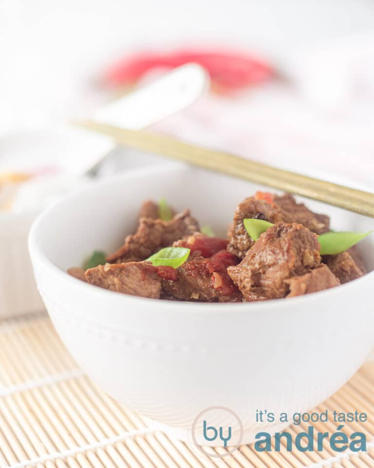 Slow Cooker Semur Daging (Indonesian Beef Stew) - By Andrea Janssen