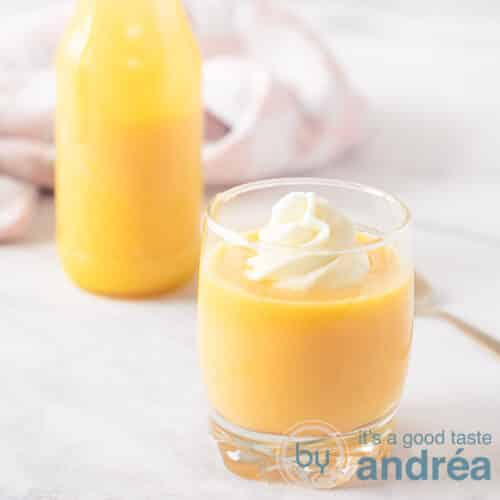 Advocaat (Dutch Eggnog) - By Andrea Janssen